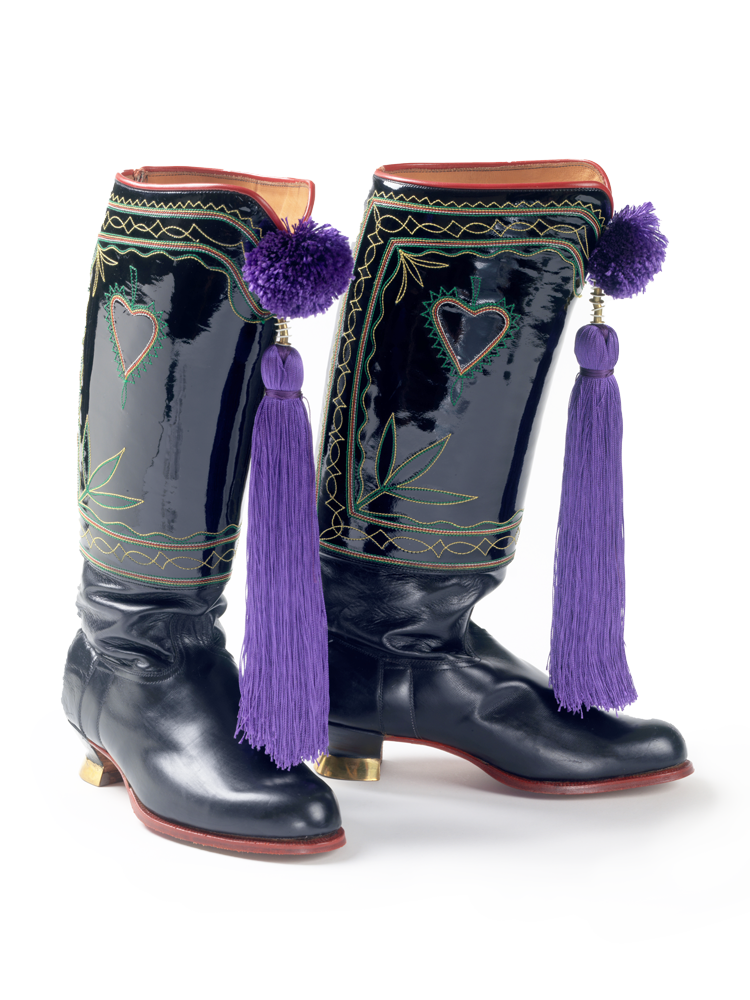 New online exhibition – Bata Shoe Museum