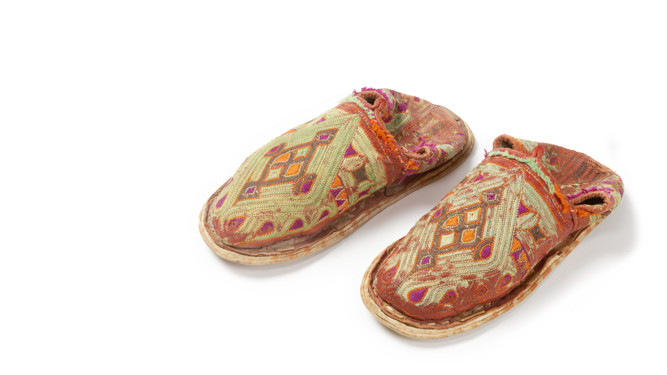 New online exhibition – Bata Shoe Museum